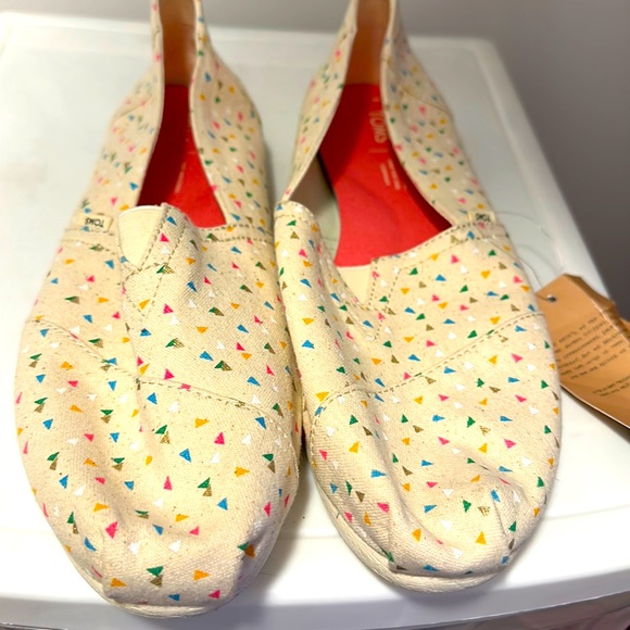 Toms | Shoes | Brand New Toms Slip On Shoe | Poshmark